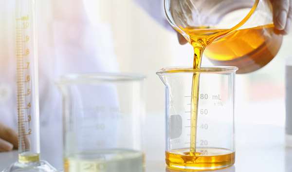 Chemische Rohstoffe schnell & direkt kaufen | chemiekontor.de